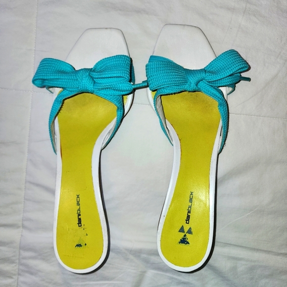 Dani Black | Shoes | Dani Black Turquoise Blue And White Shoe Lace ...